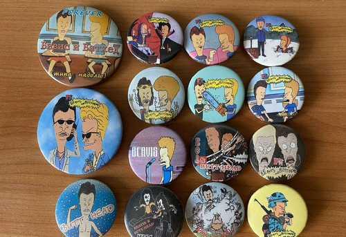 Значки Beavis Butthead, Metallica, Manowar, Ария