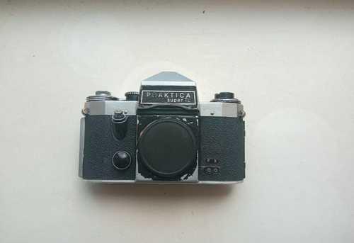 Пленочный фотоаппарат Praktica Super TL