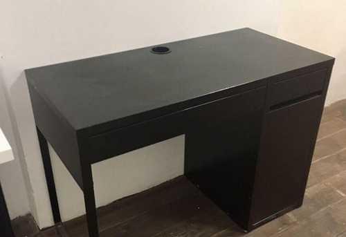 Стол черный IKEA 105*50*75,4