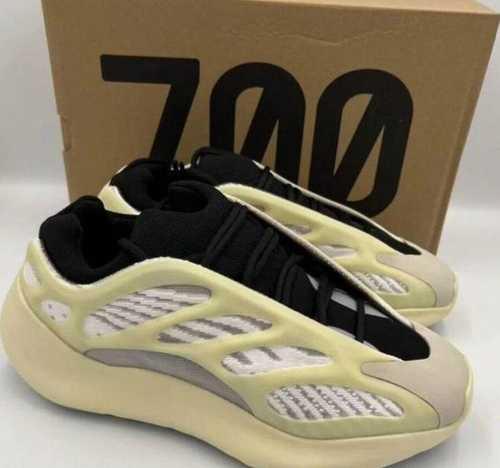 Кроссовки Adidas Yeezy boost 700