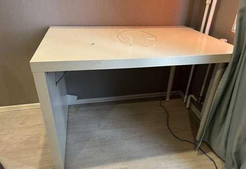 Компьютерный стол IKEA