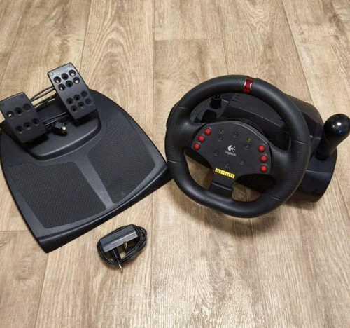 Игровой руль logitech momo racing