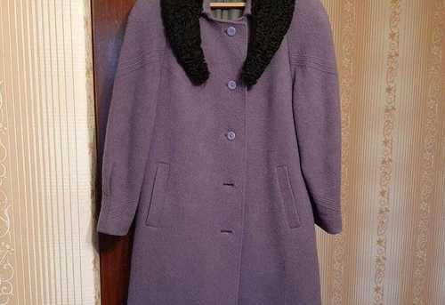 Пальто женское зимнее. Размер 48