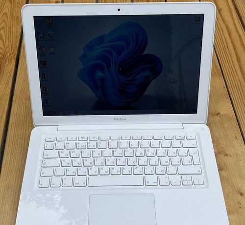 Apple MacBook 13.3 с SSD как новые