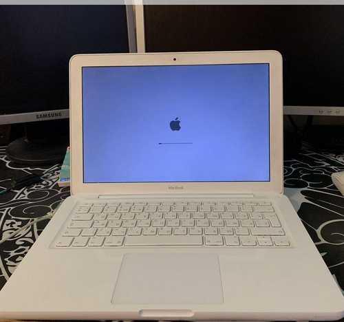 Apple macbook 13