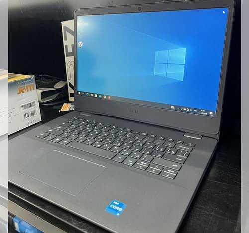 Ноутбук Dell Vostro i3-1115G4 3.0GHz