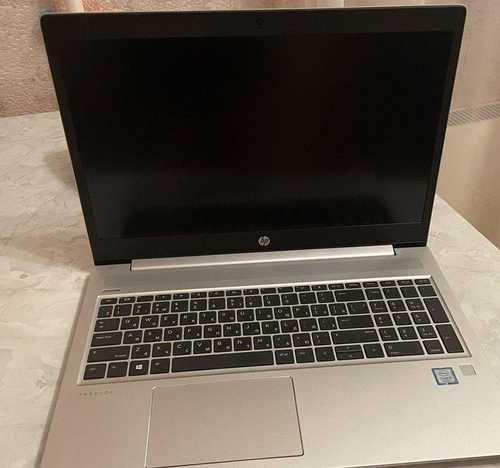 Ноутбук HP ProBook 450 G6 i5-8265U / 8GB RAM / 256