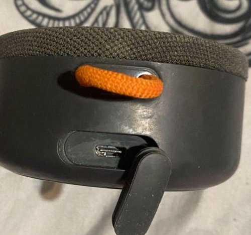 Колонка Mi Portable Bluetooth Speaker