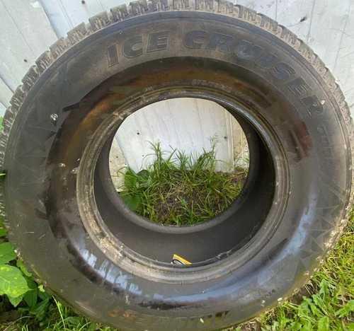 Bridgestone Ice Cruiser 7000 275/70 R16 114T