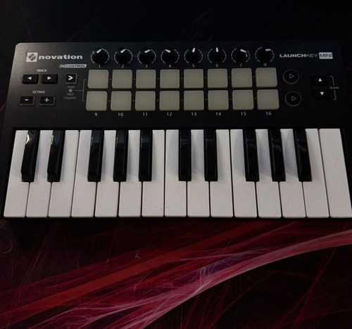 Midi клавиатура launchkey mini mk2