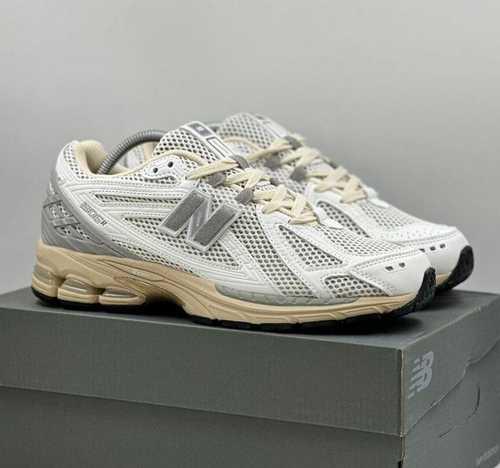 Мужские кроссовки New Balance 1906R White