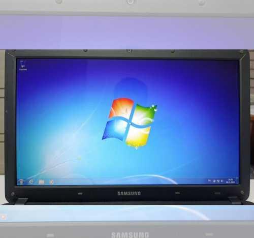 Ноутбук Samsung NP-R528