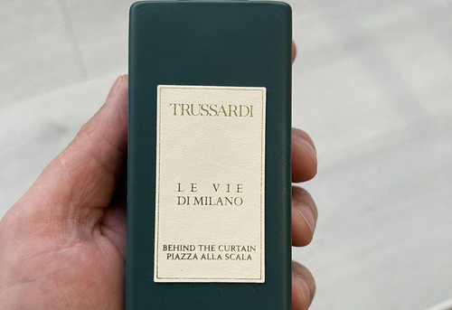 Духи Trussardi le vie di milano