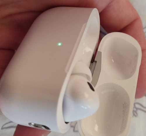 Беспроводные наушники apple airpods pro 2 правый