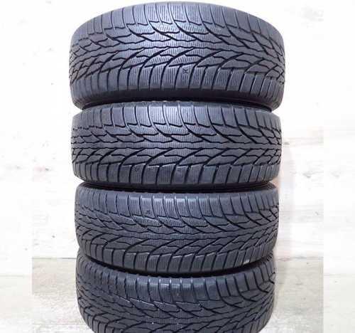 Kumho WinterCraft SUV Ice WS51 235/60 R18 107T