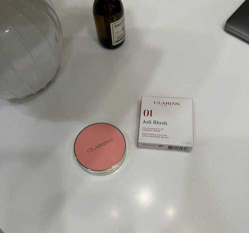 Clarins румяна 01