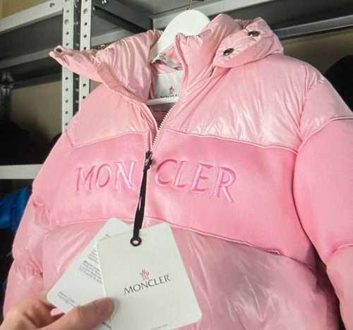 Пуховик moncler женский