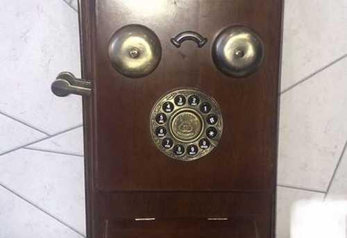 Телефон проводной винтажный деревянный