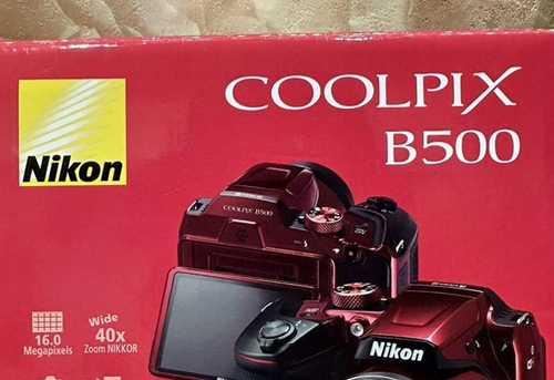 Компактный фотоаппарат "nikon"