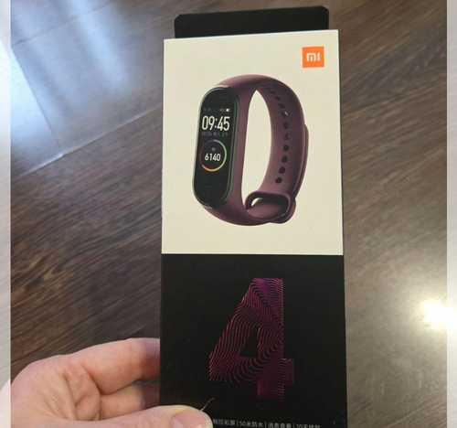 Фитнес браслет xiaomi mi band 4