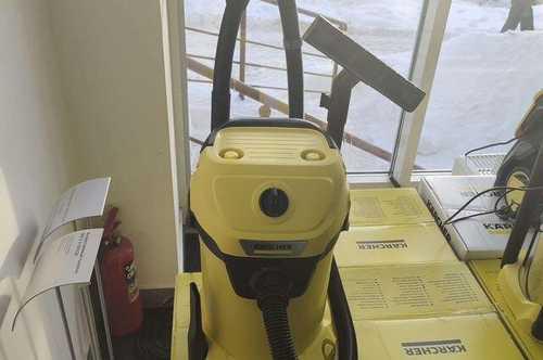 Пылесос Karcher WD 3