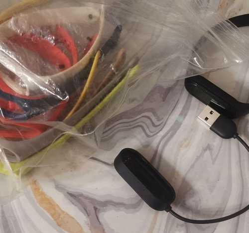 Фитнес браслет xiaomi mi band 4   ремешки