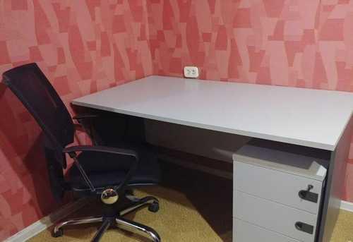 Рабочее место офисное (стол+тумба+кресло)