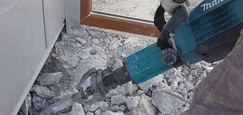 Отбойный молоток (бетонолом) Makita HM1307CB