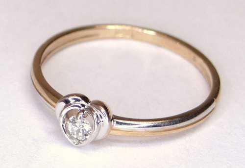 Золотое кольцо с бриллиантом 0.06 ct р 17.5
