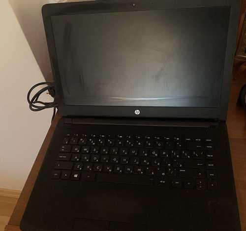14" HP 14-bs041ur, Core i5, RAM 6ГБ, 1000 ГБ, Radeon 520 4 ГБ