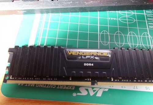 Оперативная память Сorsair DDR4 16GB 3000Mhz