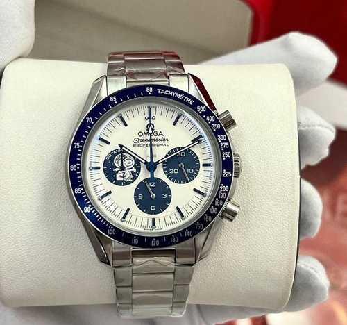 Часы Omega Speedmaster