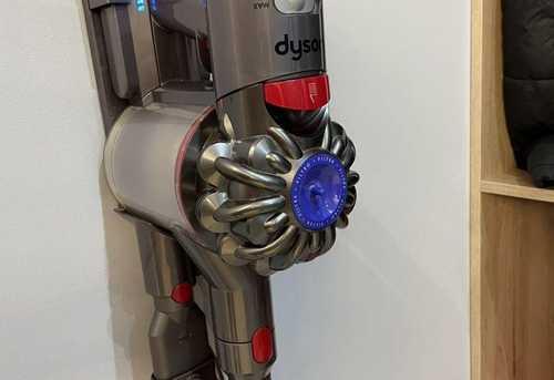 Пылесос Dyson v8