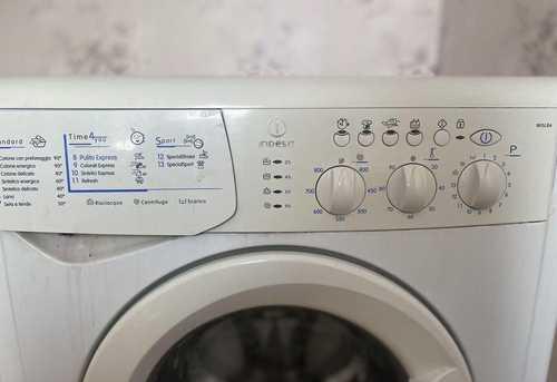 Стиральная машина Indesit