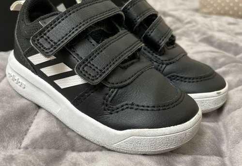 Кроссовки adidas 21 размер