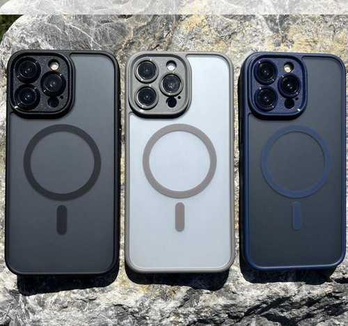 Чехлы на iPhone 16 Pro, Pro Max "Rock"