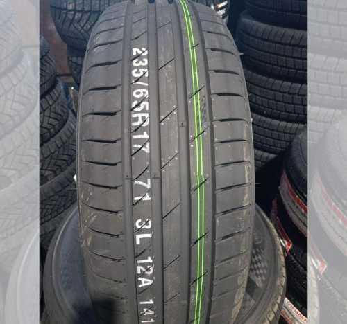 Kumho Ecsta PS71 SUV 235/65 R17 108V