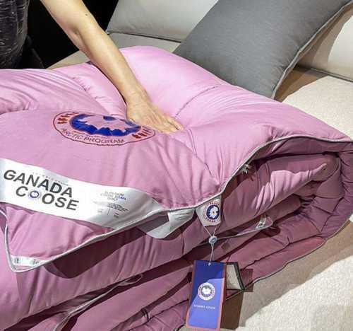 Пуховое одеяло фирменное премиум Canada Goose