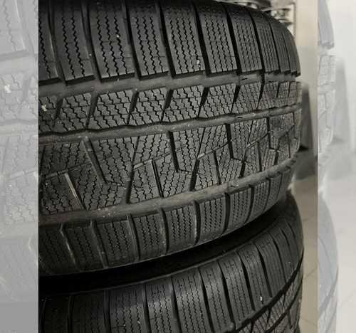 Aplus A702 255/45 R18 103V