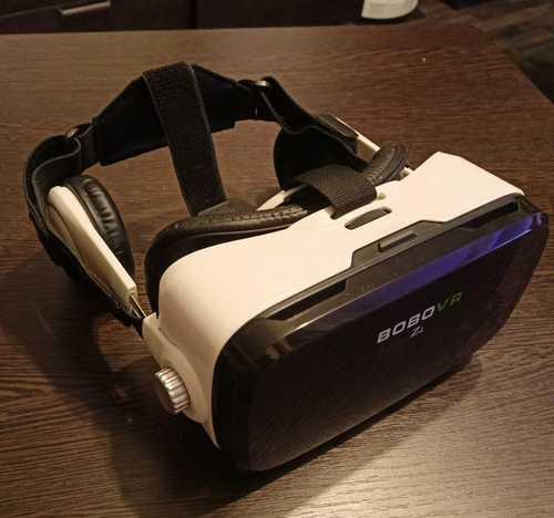 VR Bobovr Z4