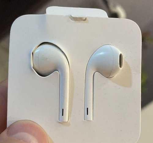 Наушники earpods
