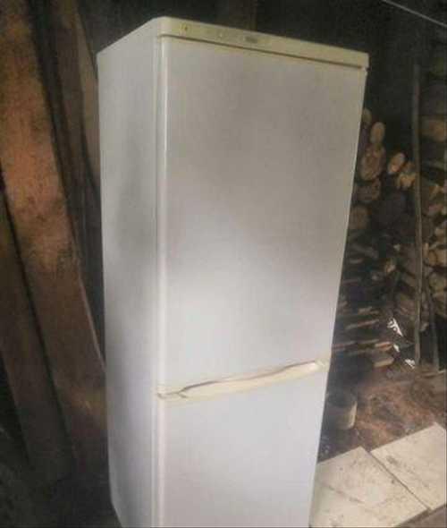 Холодильник бу Stinol 101ER
