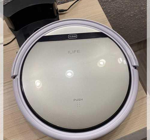 Робот пылесос ilife v50