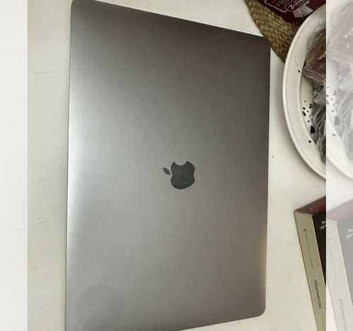 Apple macbook pro 15