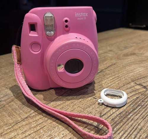 Пленочный фотоаппарат instax mini 9