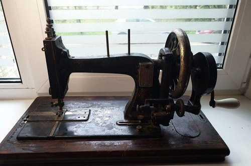 Швейная машинка fabrik marke