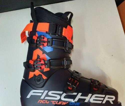 Ботинки г/л fischer RC4 THE curv ONE 130 vacuum