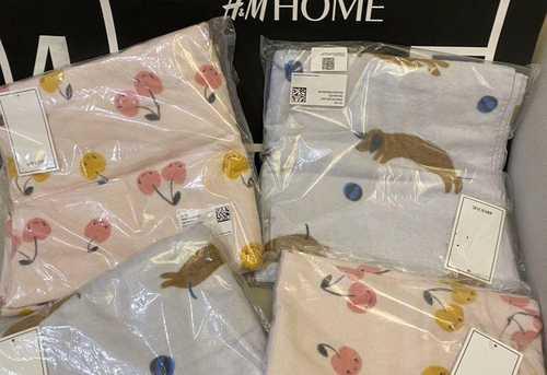 Полотенце детское H&M Home Таксы, Вишни