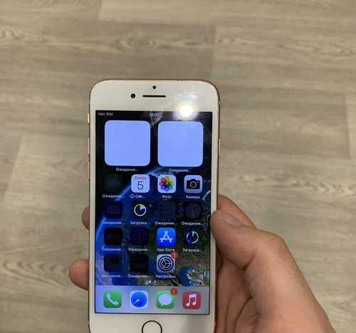 iPhone 8, 64 ГБ