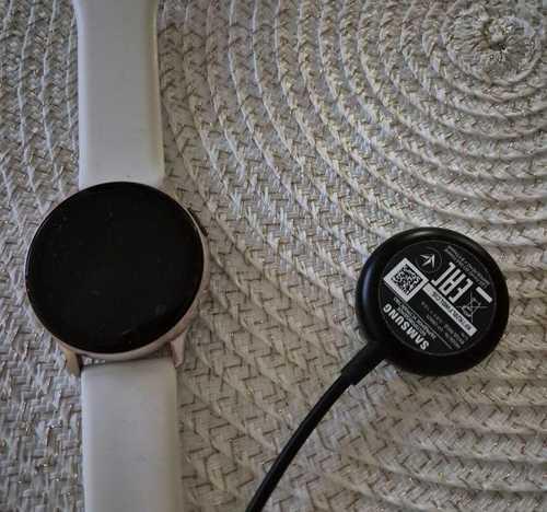 Часы samsung galaxy watch active 2